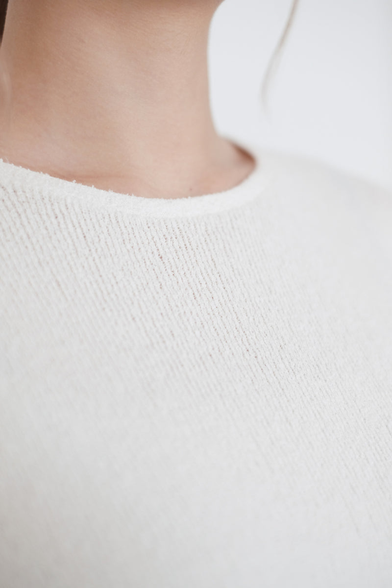 TITIA KNIT TOP (WHITE) – 30MENU