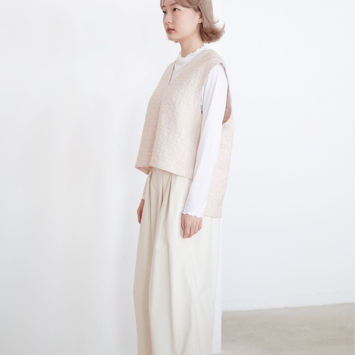 AILISEU PANTS (WHITE) – 30MENU